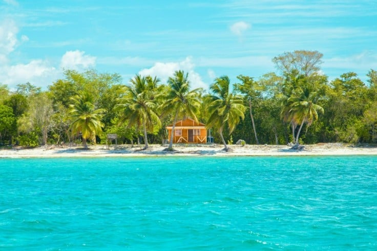Living in the Caribbean - The Pros and Cons You Need to Know - Global ...