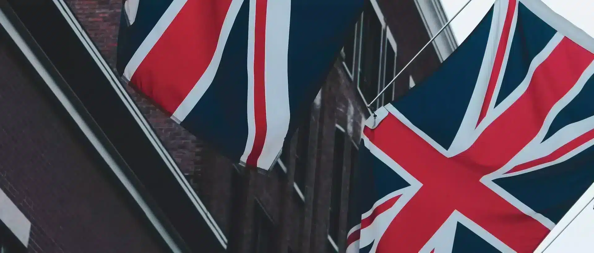 172 Visa Free Countries for UK Passport Holders